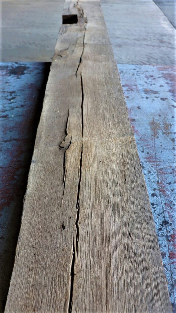 Tavola Rovere Antico (cod.: TARO08) - Seralvo Srl